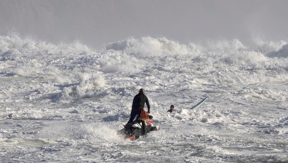 The Maverick's Volunteer Water Safety Team Need You - Surfer