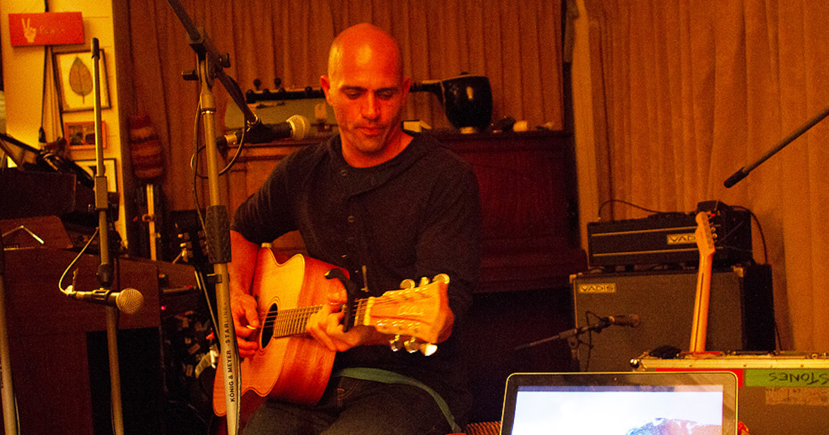 Here & Now & ISD - Surfer