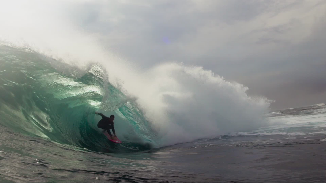 The Top Ten Clips Of May - Surfer