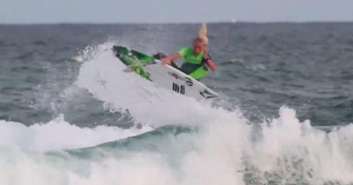 Kyuss King // Byron Bay, Australia // 3:36 - Surfer