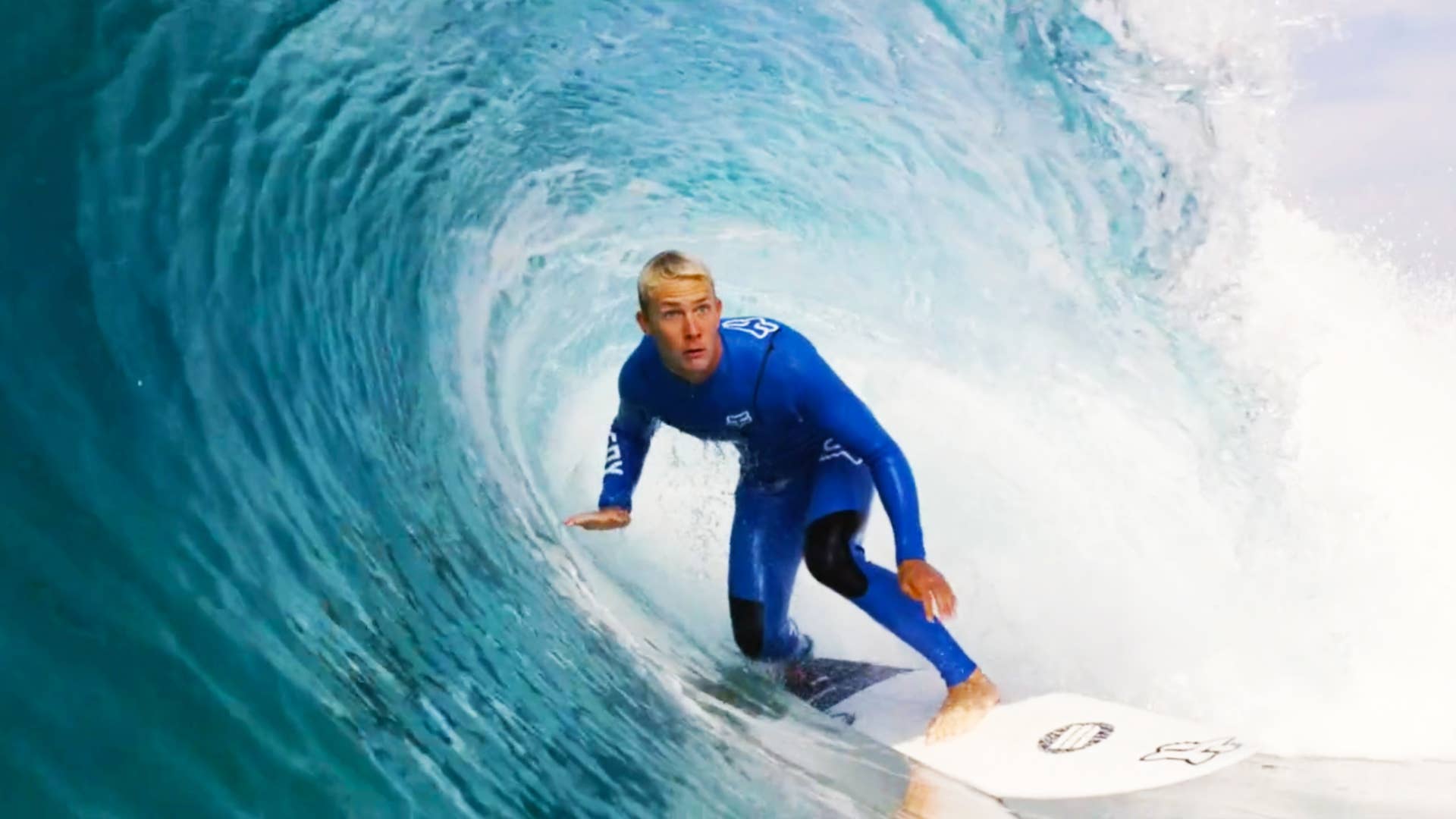 Dylan Lightfoot Is Electric - Surfer