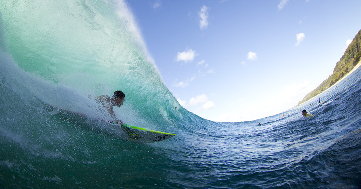 Zak Noyle | Makua Rothman, Pipeline - Surfer