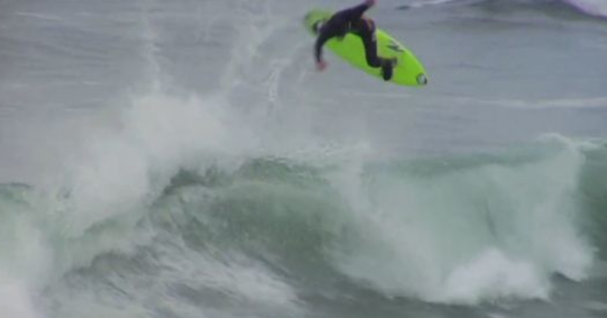 Mason Ho // California // 4:39 - Surfer