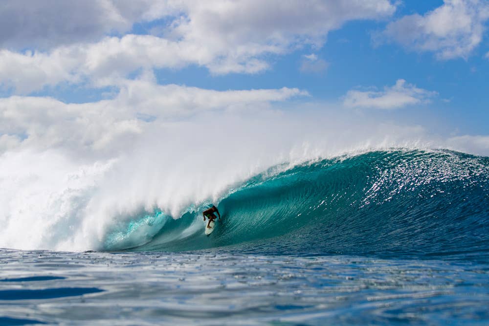Da Hui Backdoor Shootout - Surfer