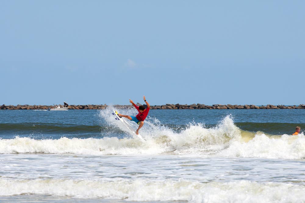 Rip Curl Gromsearch Stop #3: New Symrna Beach - Surfer