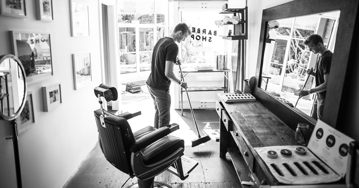 Makers: Chase Wilson - Surfer