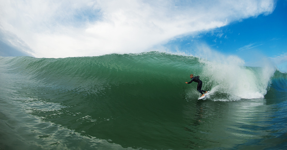 Life In Peniche - Surfer