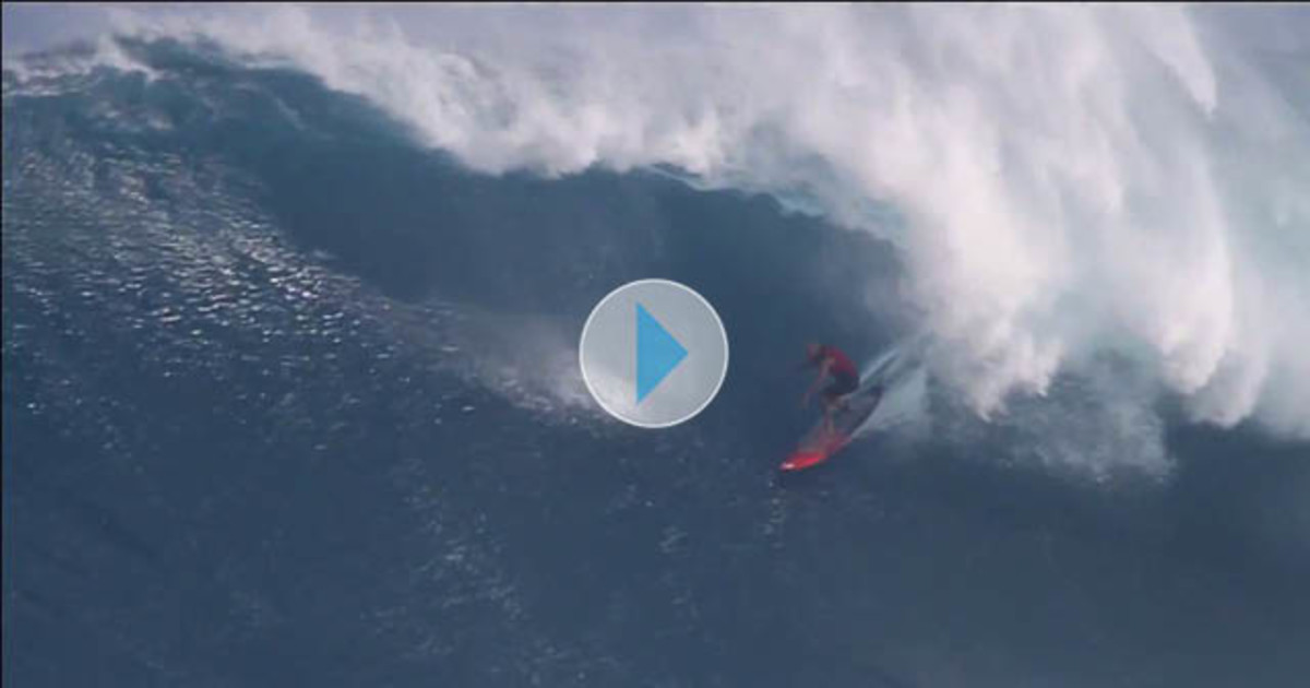 Jaws In Two Clips - Surfer