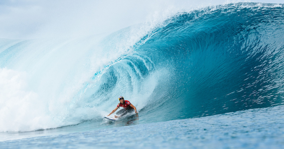 Video: 'The Greatest Heat in Women's Surf History' Just Went Down at ...