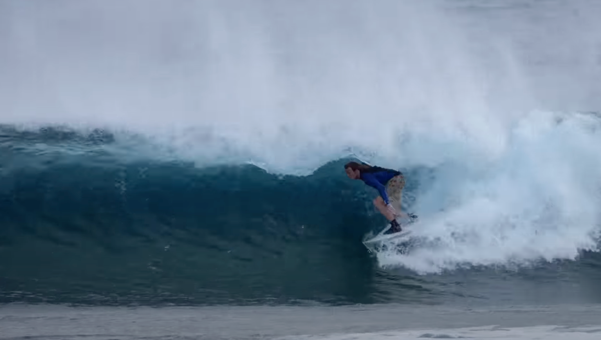 Vlog: Watch Ben Gravy Get Super Barreled Surfing Alone in the Caribbean ...