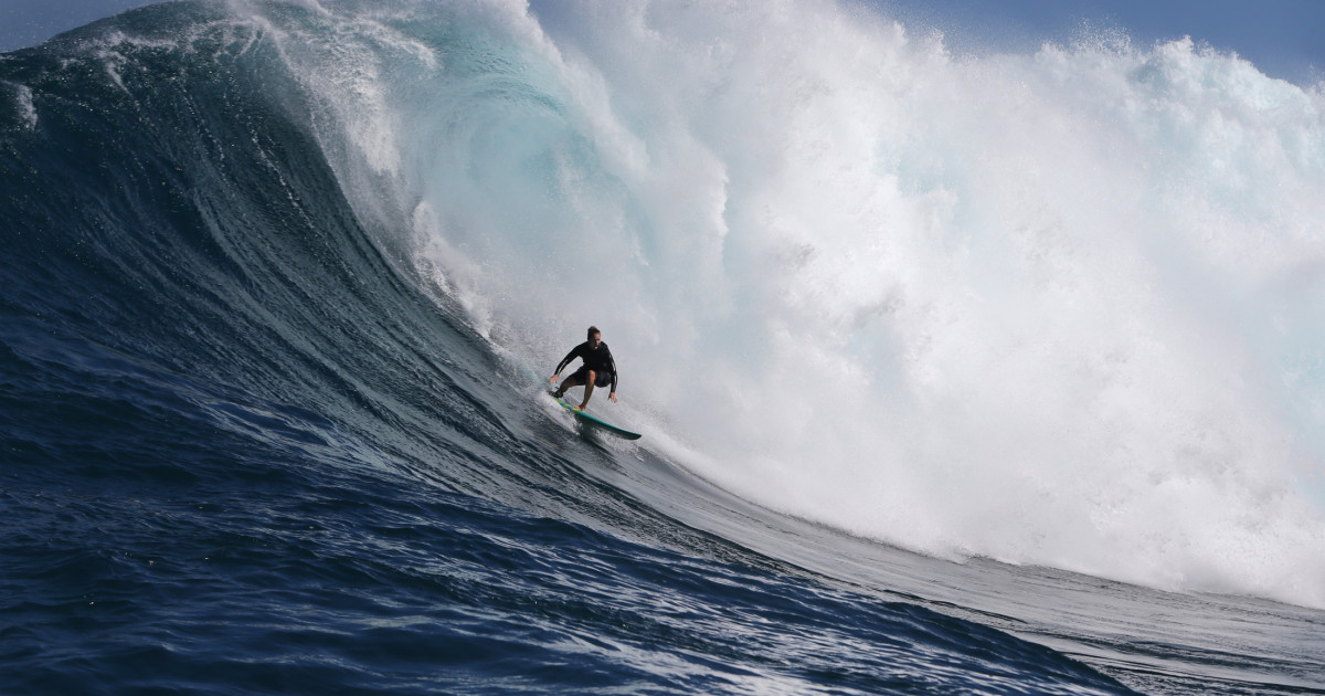 Top 5 Moments in the Fight for Pay Equality in Surfing According to ...