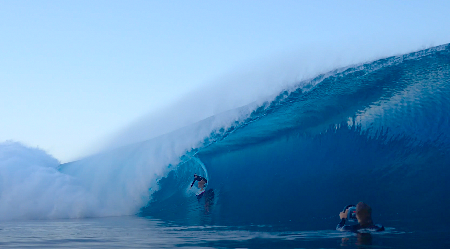 Molly Picklum’s Worst Wipeout Ever at Teahupo’o (Video) - Surfer