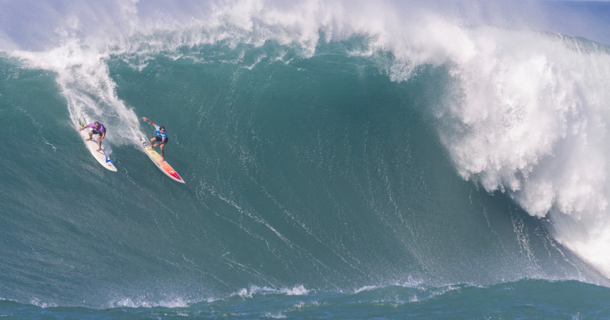 Gallery: Pumping Waves From the Eddie Aikau Big Wave Invitational - Surfer