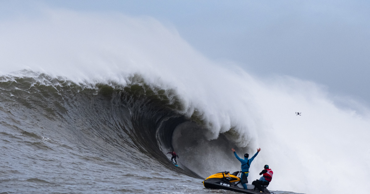 Santa Cruz Surfer Describes Lifetime Wave at Maverick's - Surfer