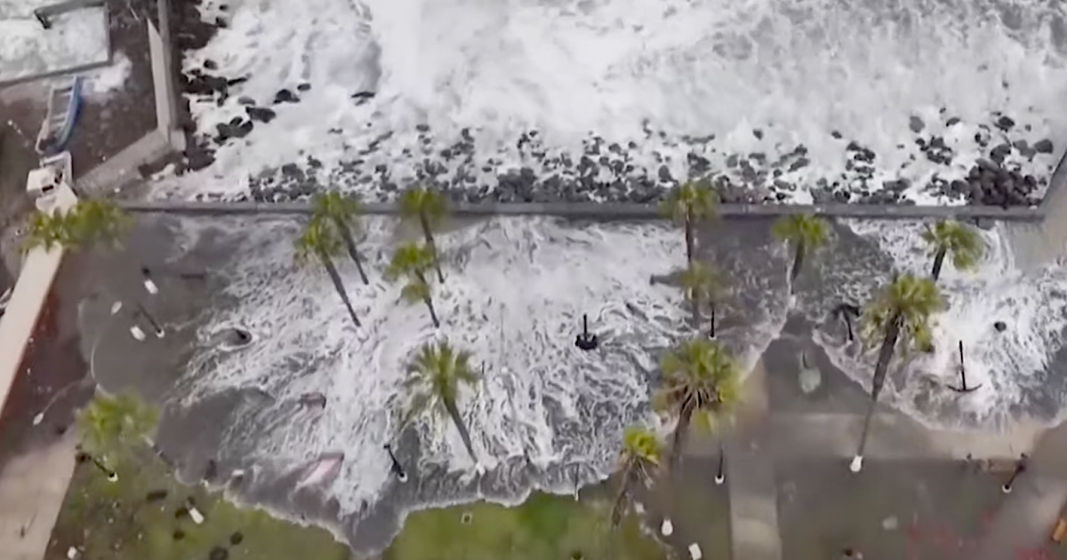 Deadly, “Tsunami-Like” Waves Slam Peru (Video) - Surfer