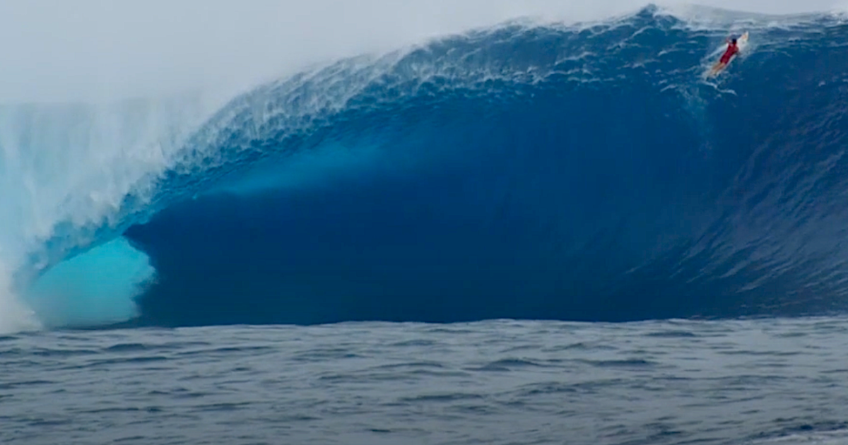 The Biggest Waves Ever Surfed at Cloudbreak (Video) - Surfer