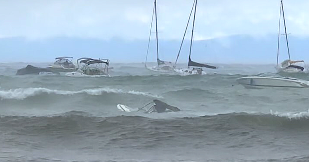 Freak 8-Foot Waves Slam Lake Tahoe, Boaters Killed (Video) - Surfer