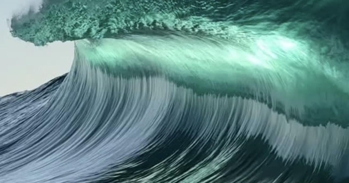 iPhone Captures Incredible Empty Wave Footage (Watch) - Surfer