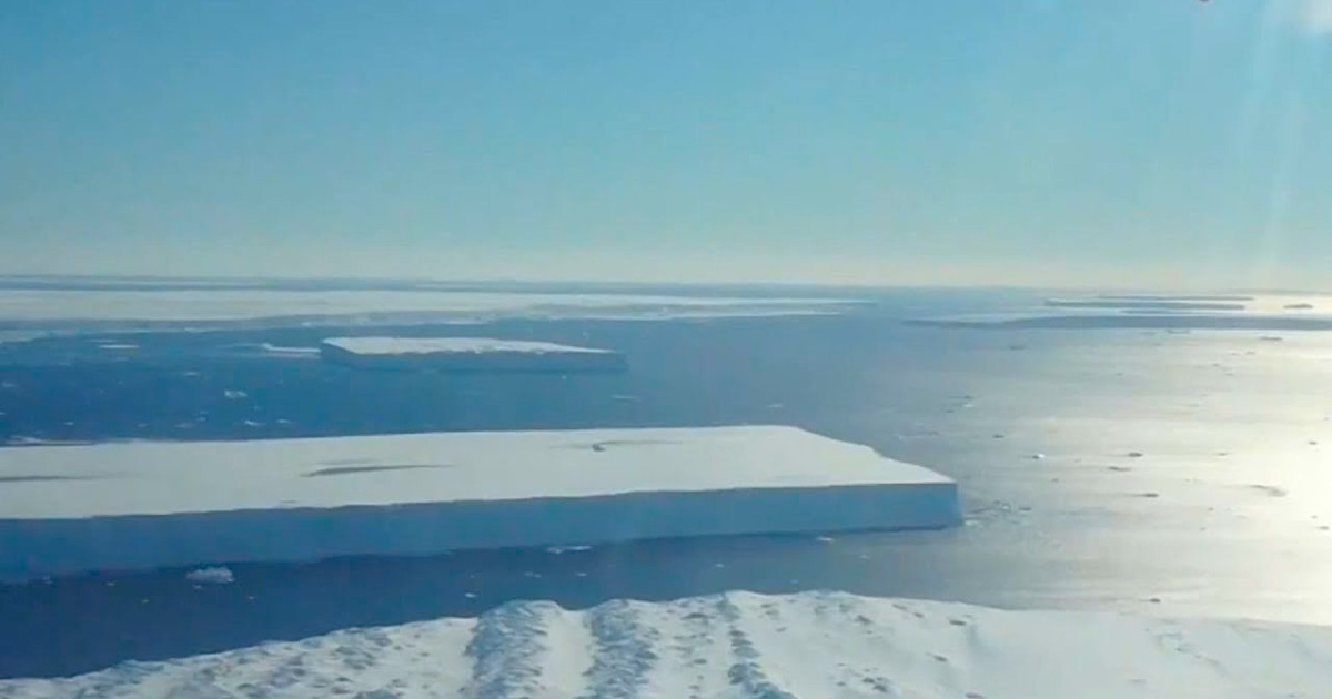 300ft Underwater Tsunamis from ‘Doomsday Glacier’ Threaten World’s ...