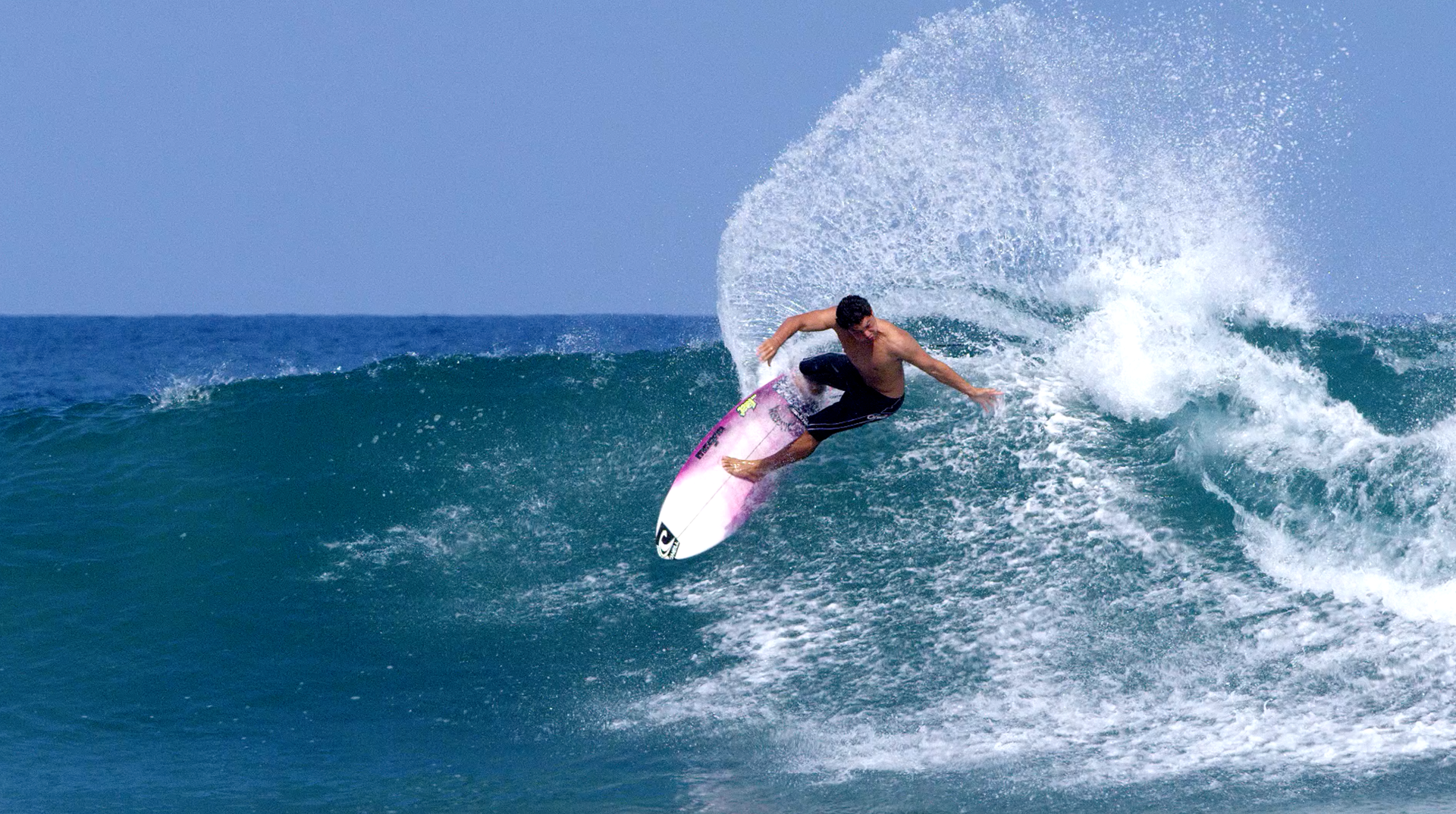 Watch: Lucas Owston Puts on a Carve Clinic in Mexico - Surfer