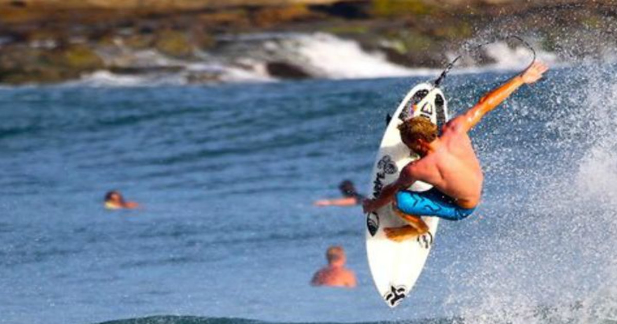 Evan Thompson // Nicaragua // 2:05 - Surfer