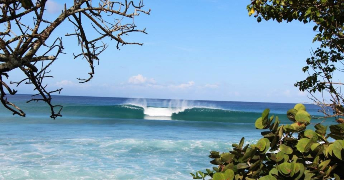 Save the Waves Helps Make Punta Borinquen, Puerto Rico a World Surf ...