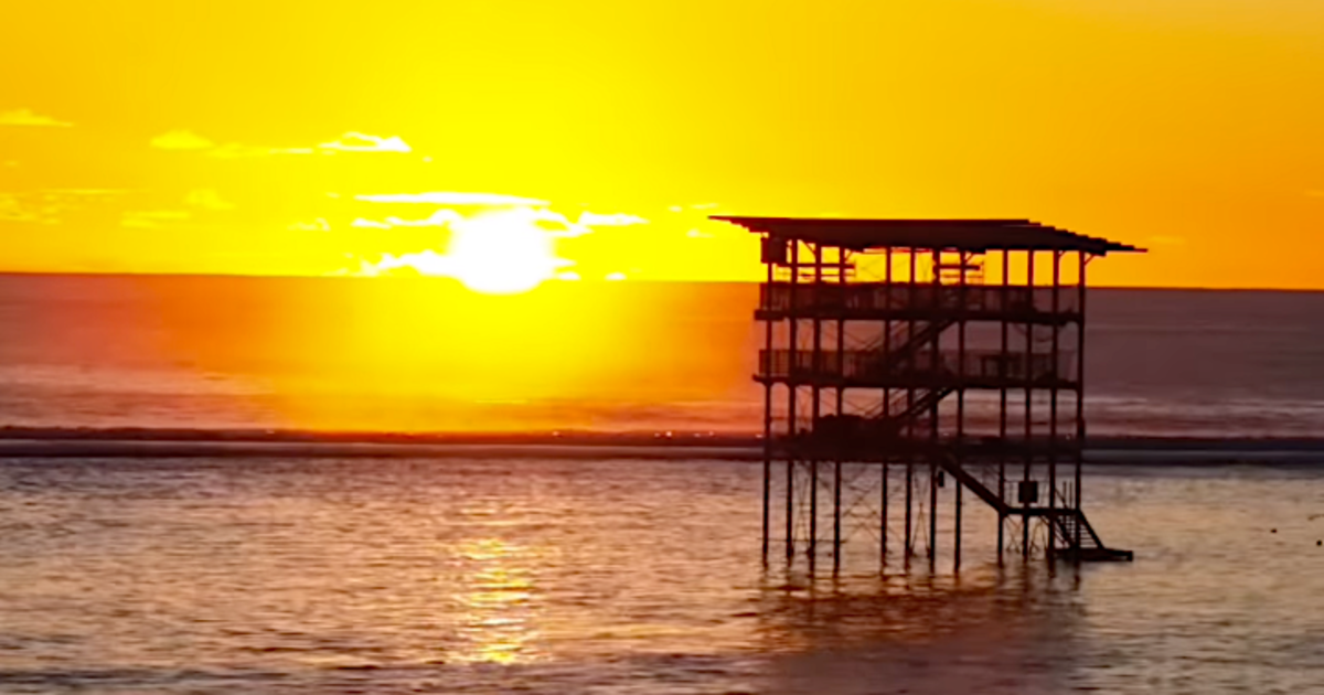 First Look: Controversial Olympic Surfing Judging Tower Built at ...