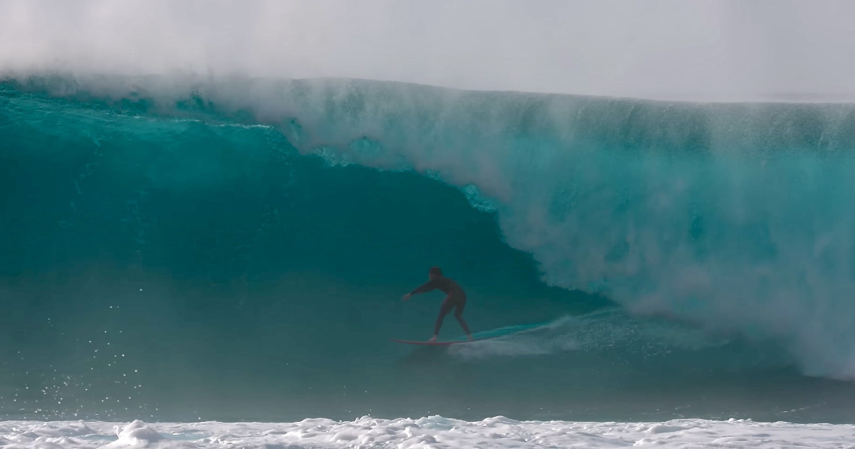 Nathan Florence Gets Caught Inside A Massive Backdoor Set - Surfer