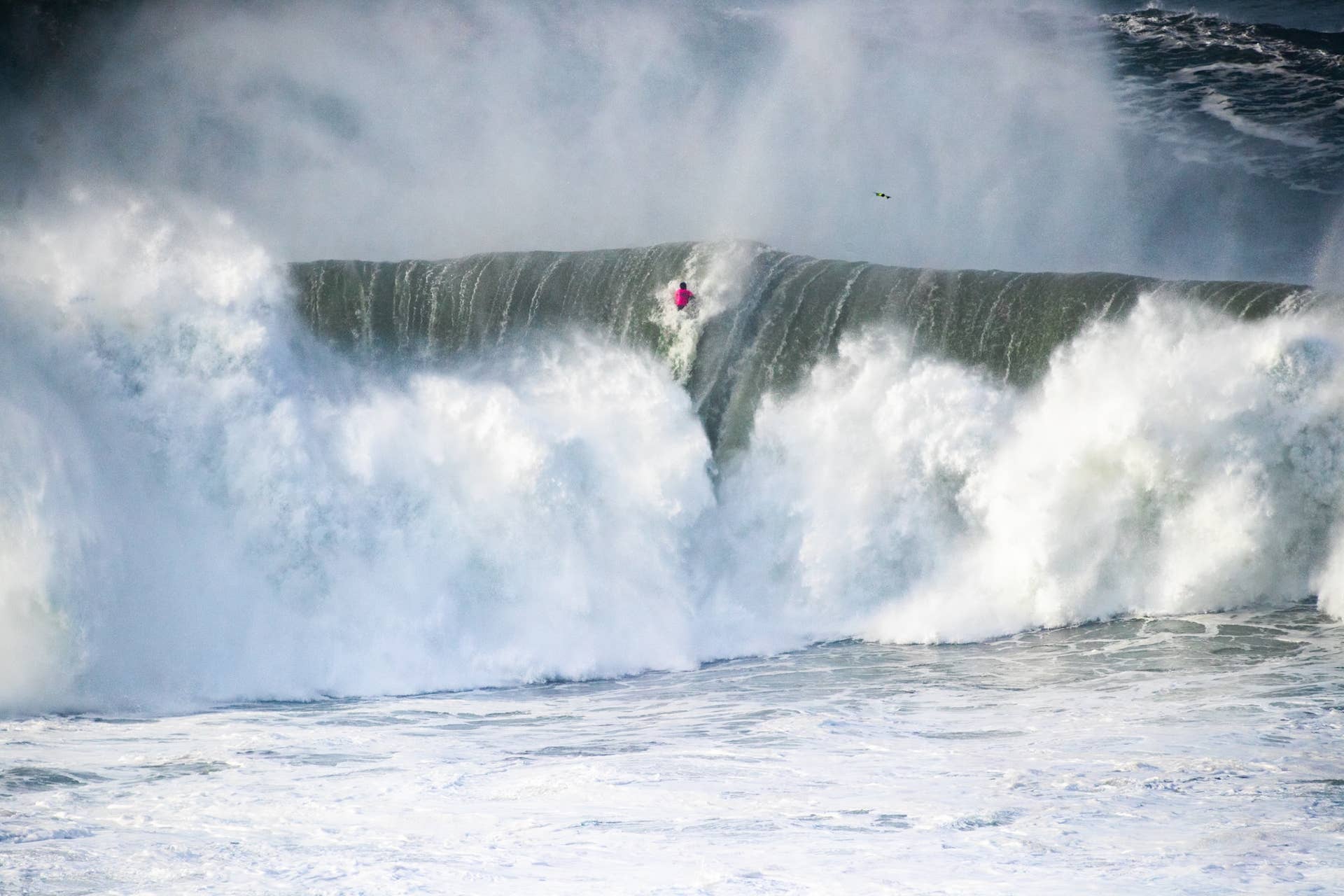 Nazaré 95-Foot Wave Rodrigo Koxa World Surf Record - Surfer