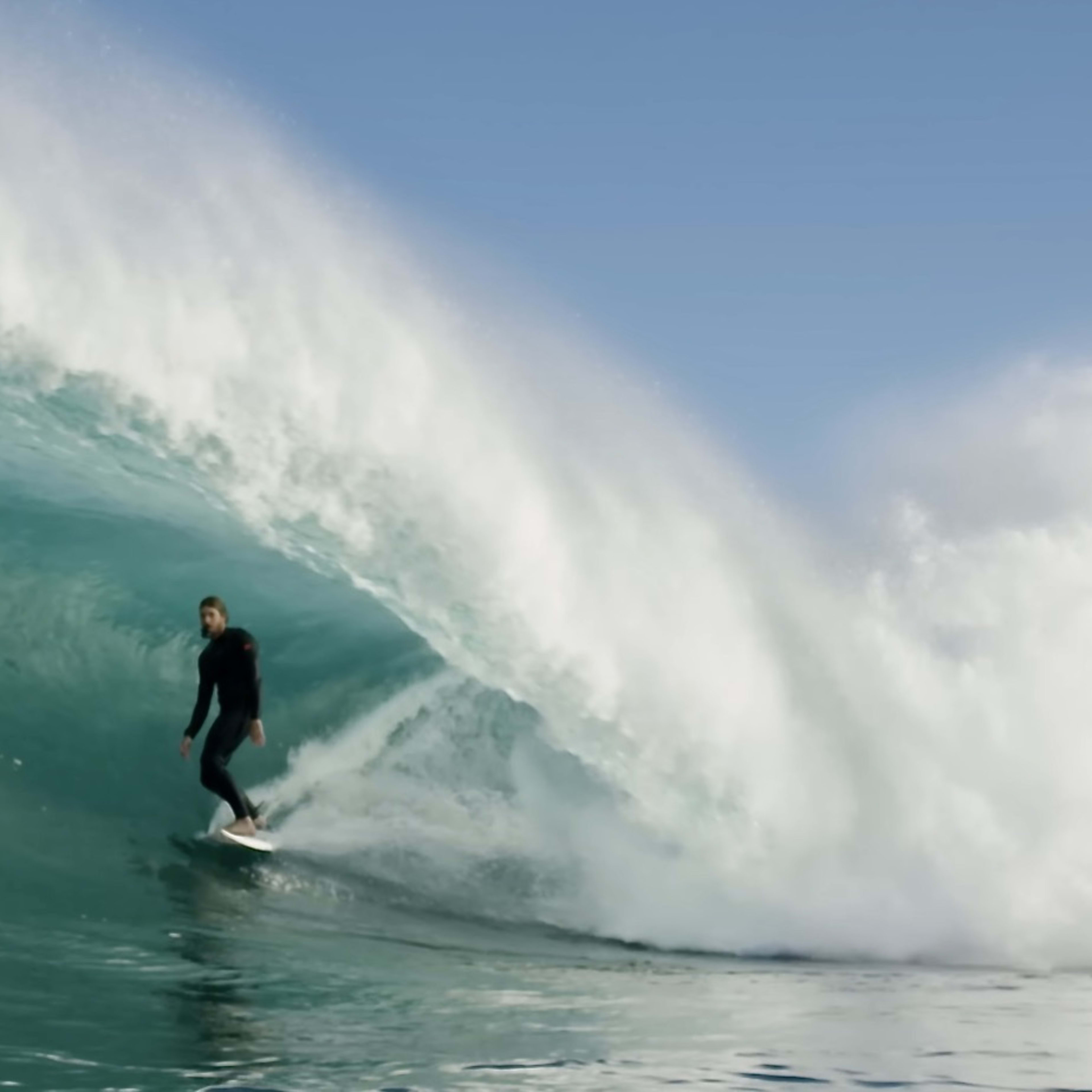 Surfing Etiquette 101: The Surfer's Code of Conduct - Surfer