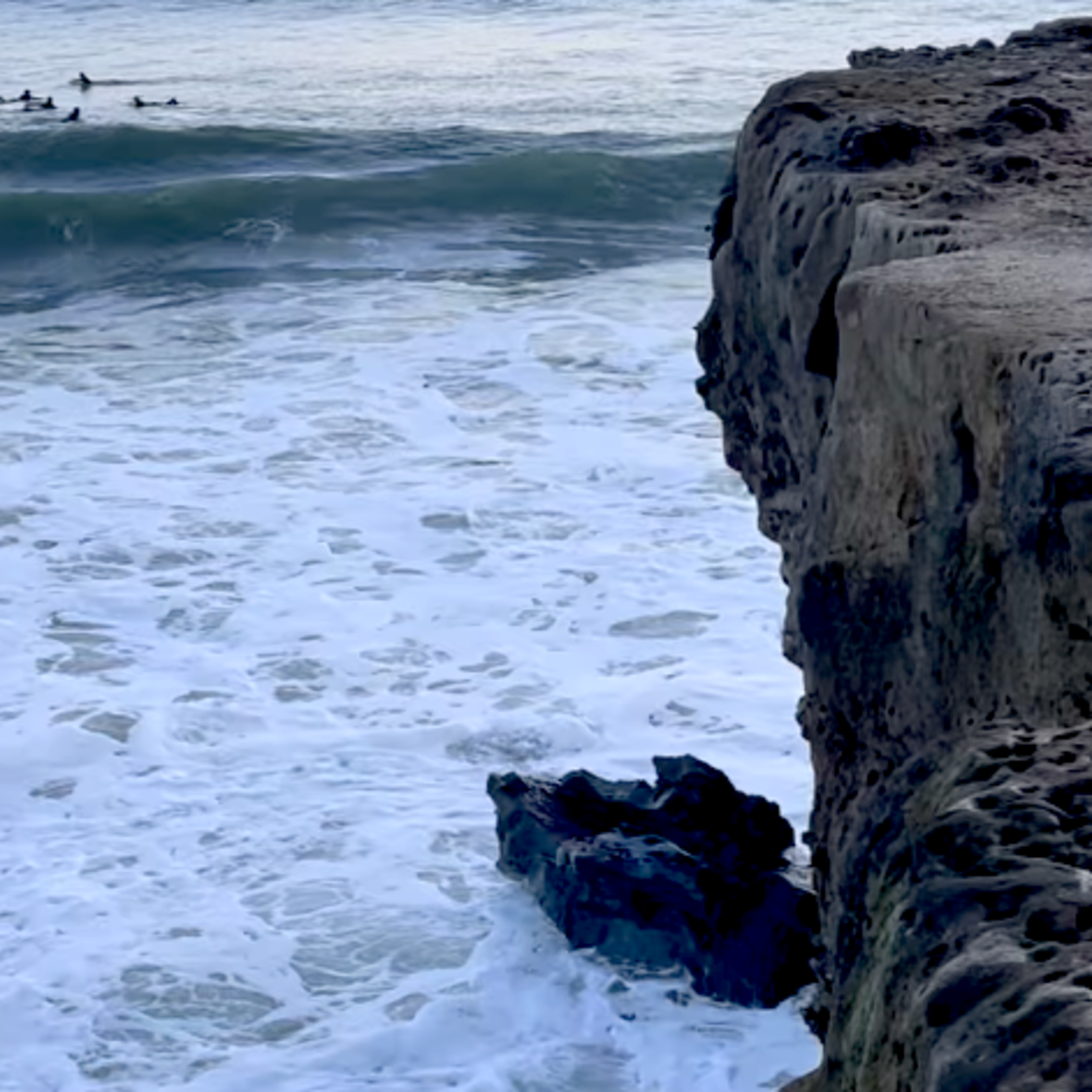 Huge Swell, King Tides Cause Cliff Collapse in CA (Video) - Surfer