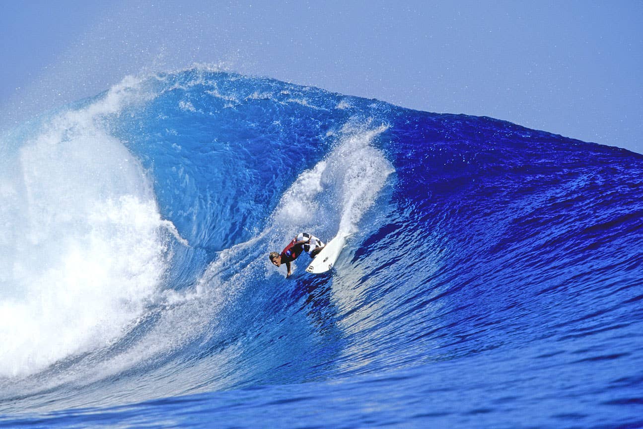 Surfing 201: How To Frontside Cutback Like a Pro - Surfer
