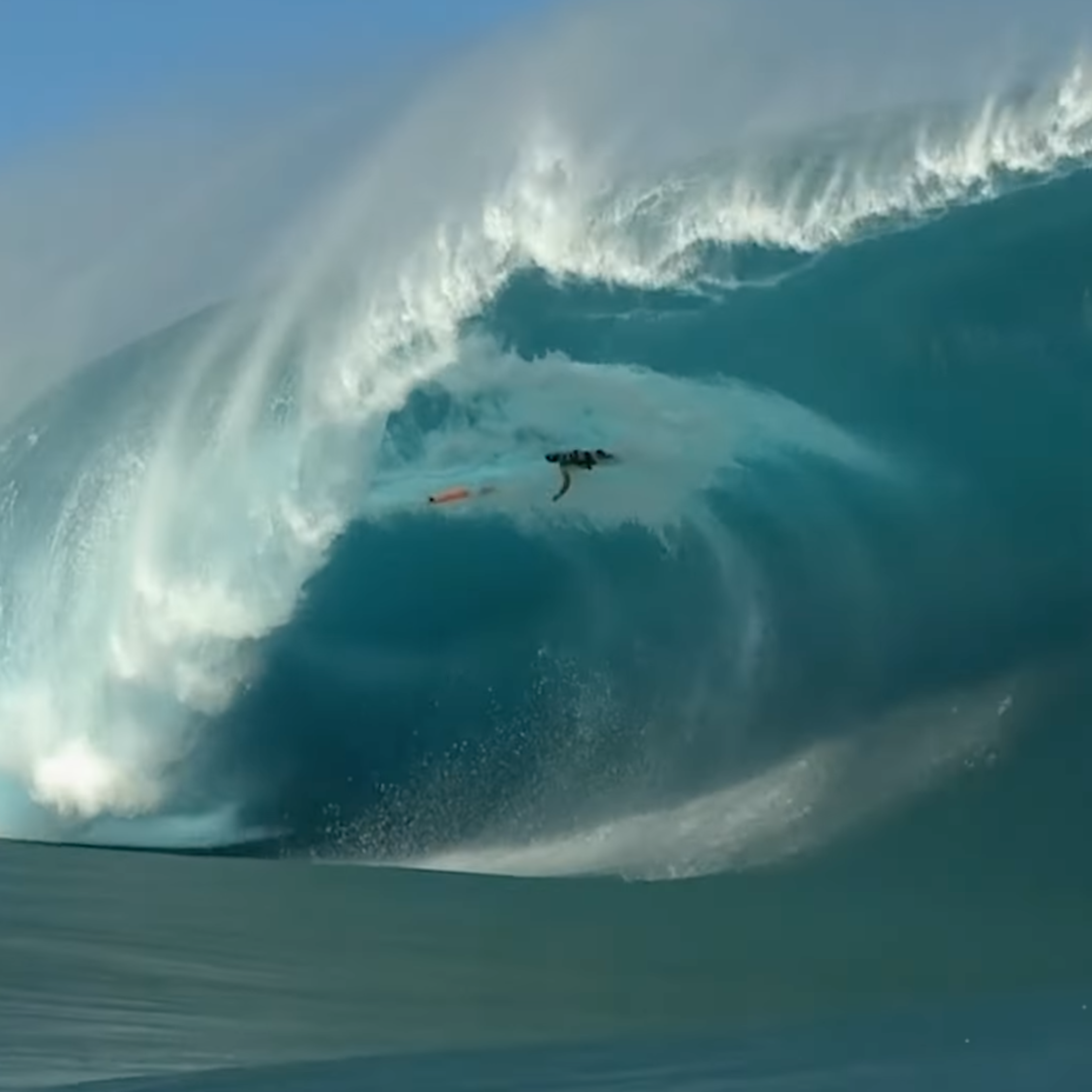 The Top 10 Biggest Waves Ever Surfed - Surfer