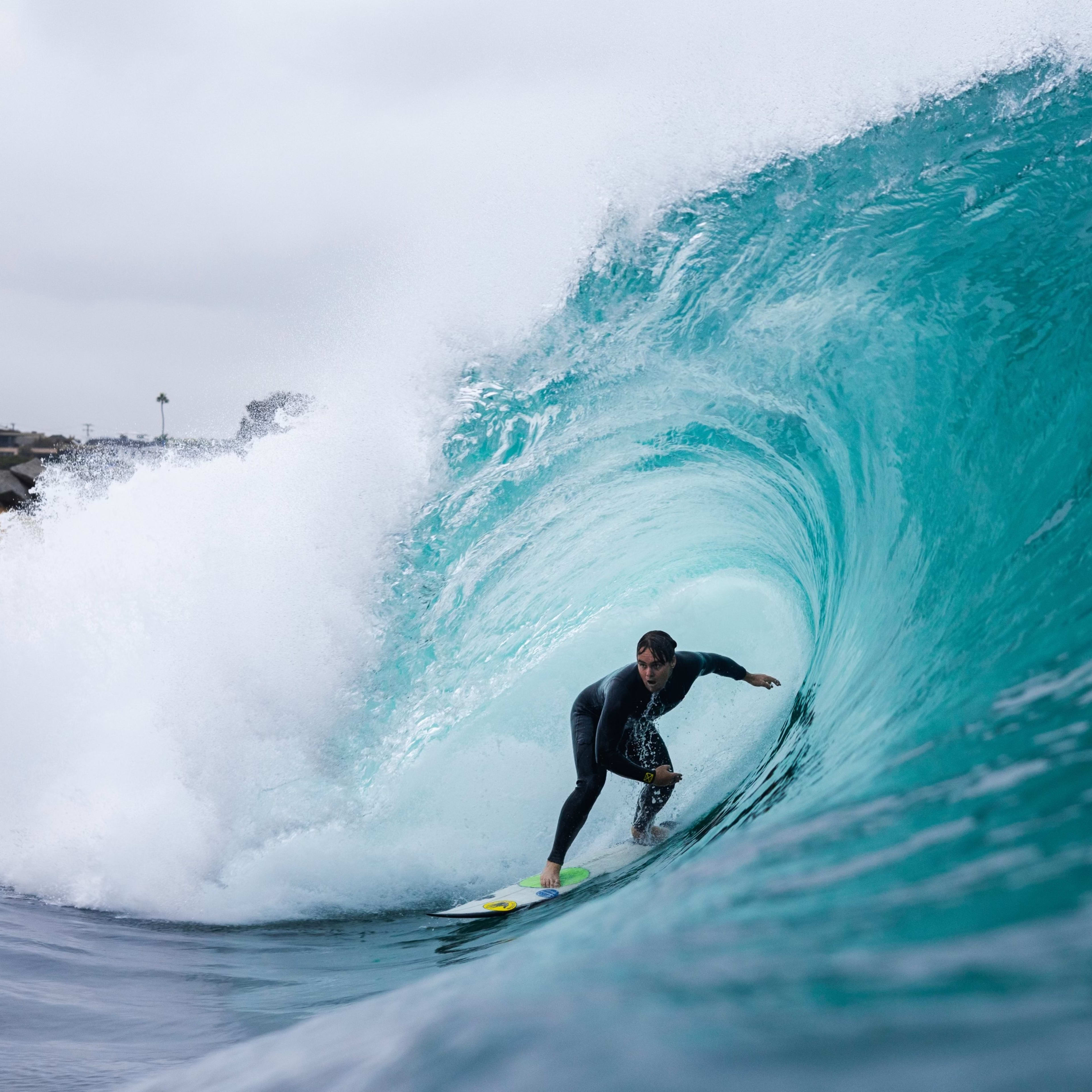 Monstrous 10-15ft Waves Go Kaboom on The Wedge (Video) - Surfer