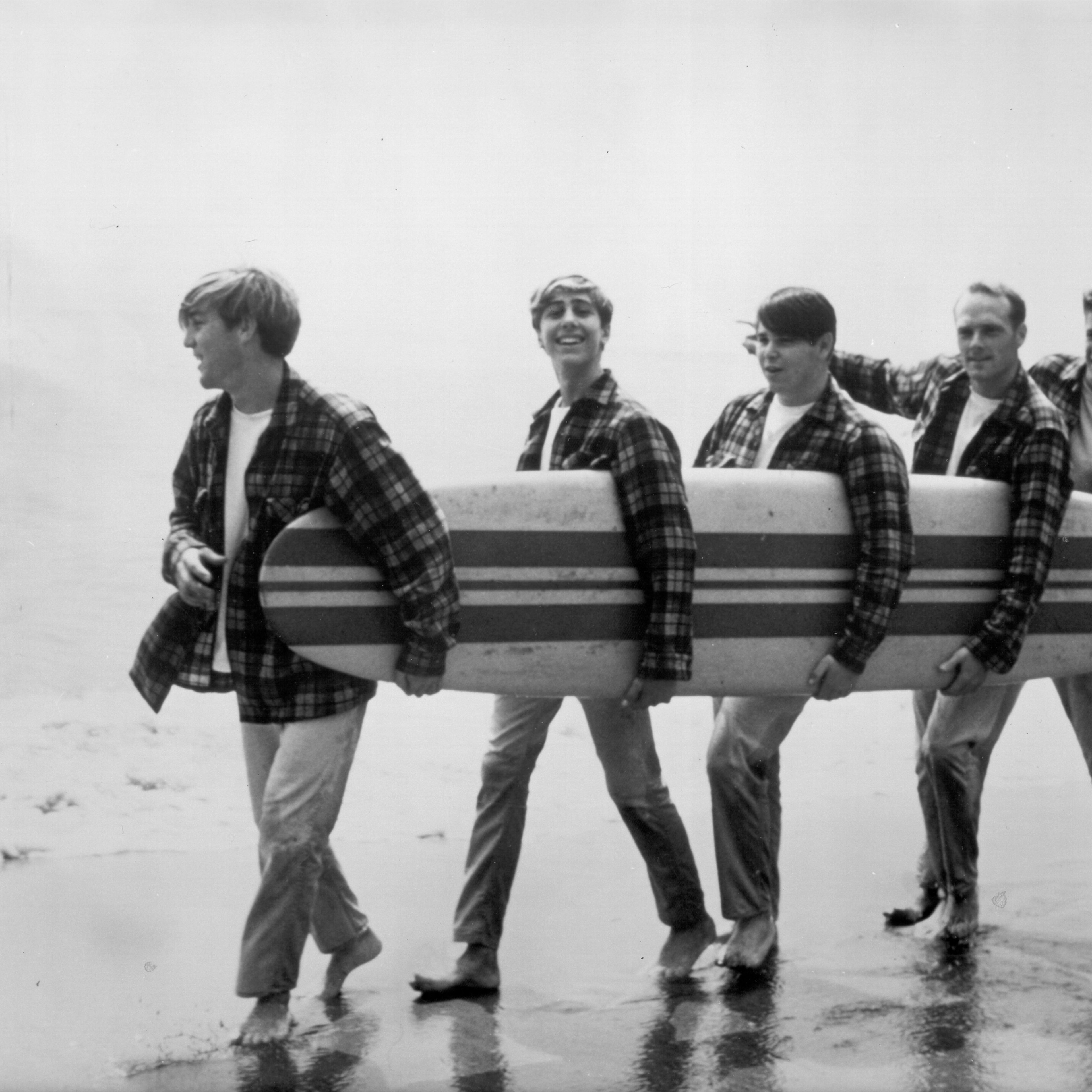 Moving Art: Ryan Burch And His Psychic Migration Twin Fin - Watch the ...