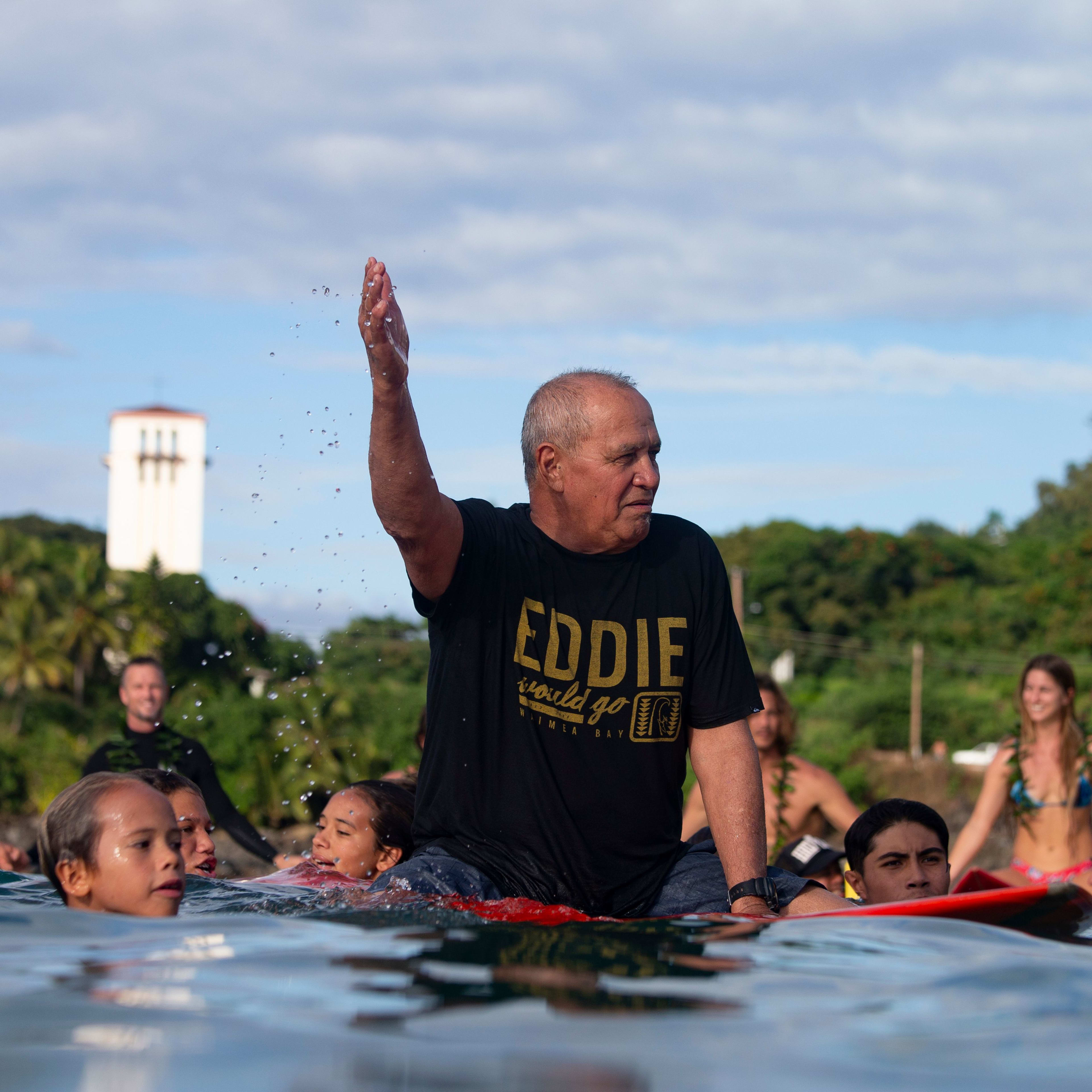 How Do Wave Pools Work? - Surfer