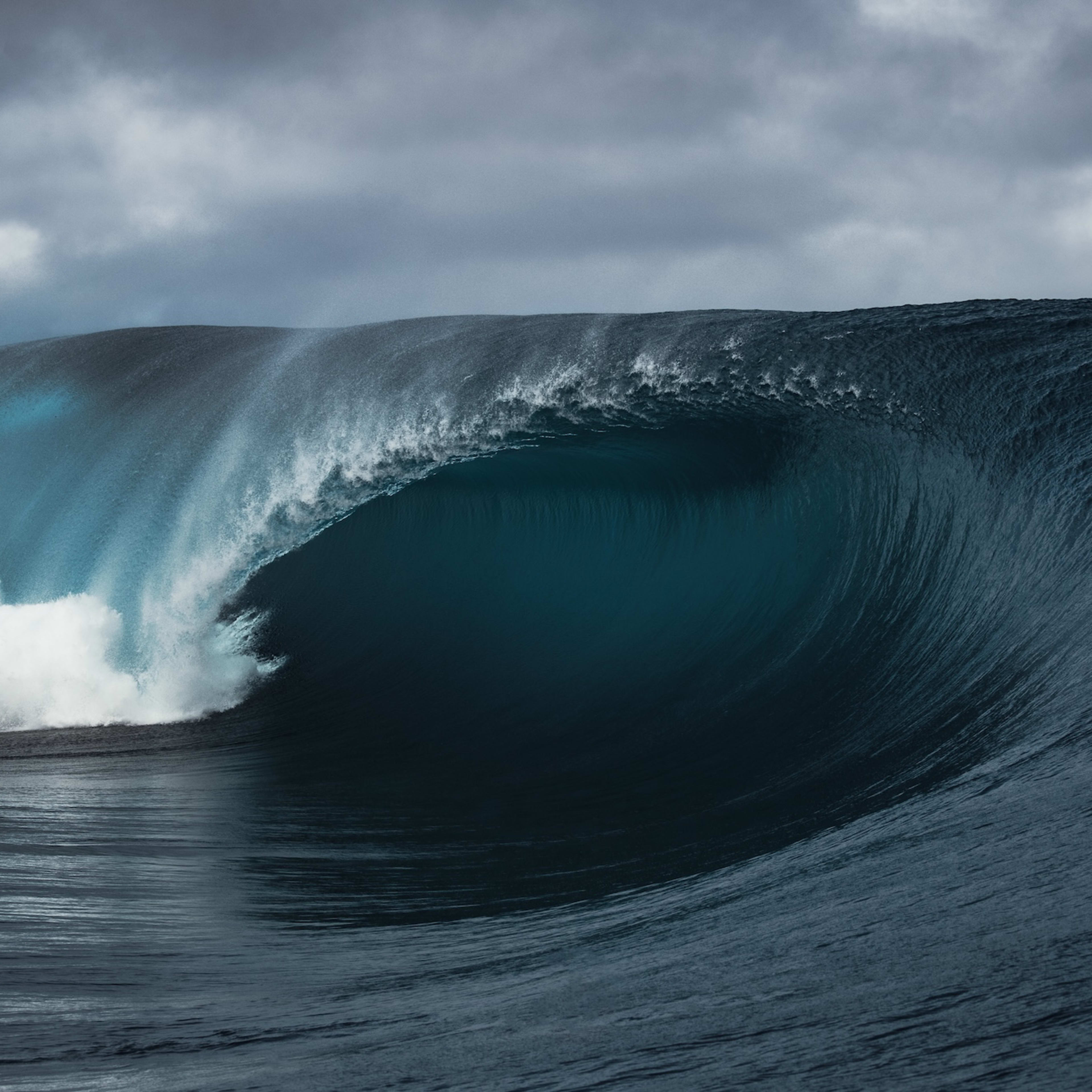 Tom Lowe Recounts Near-Death Wipeout at Teahupo’o - Surfer