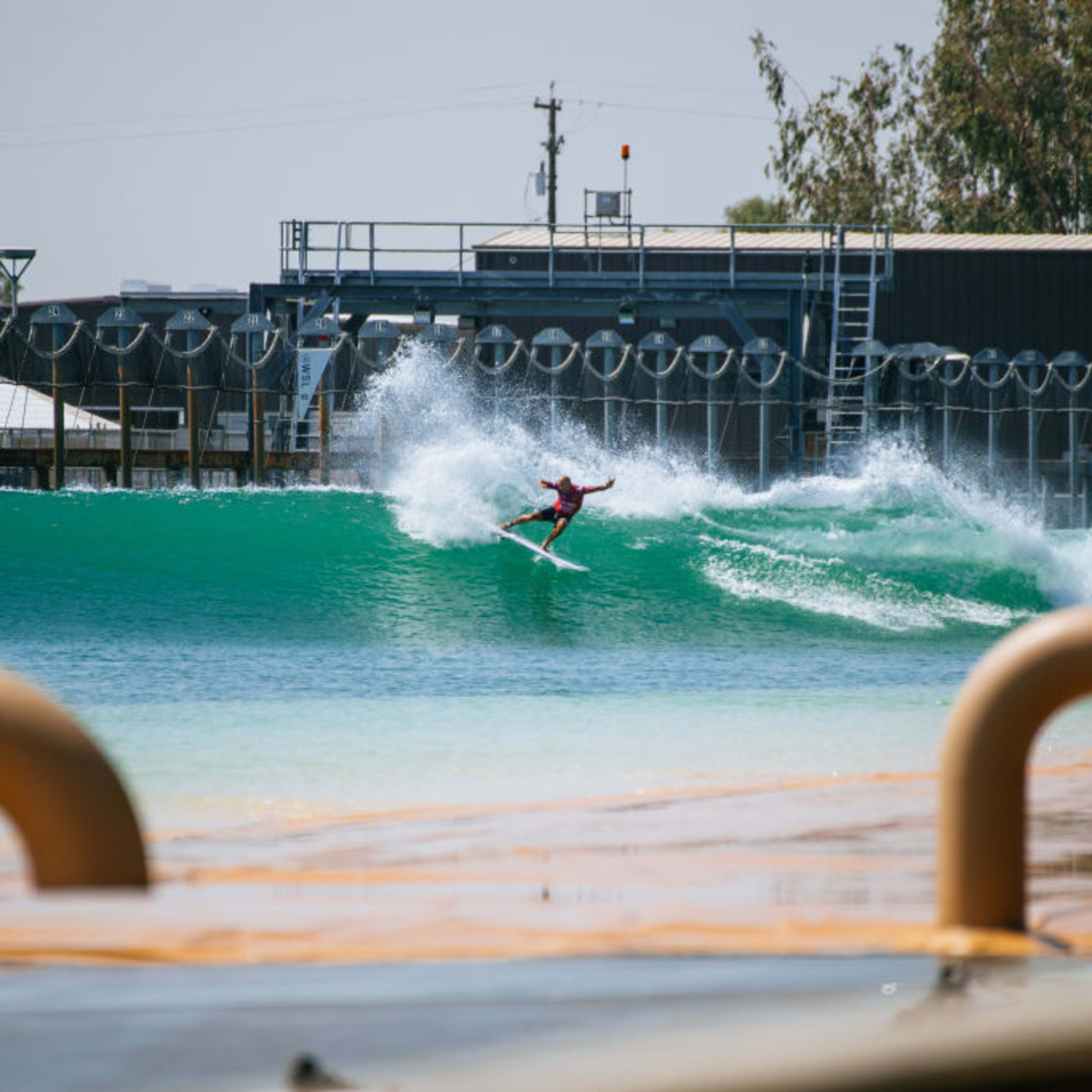 How Do Wave Pools Work? - Surfer