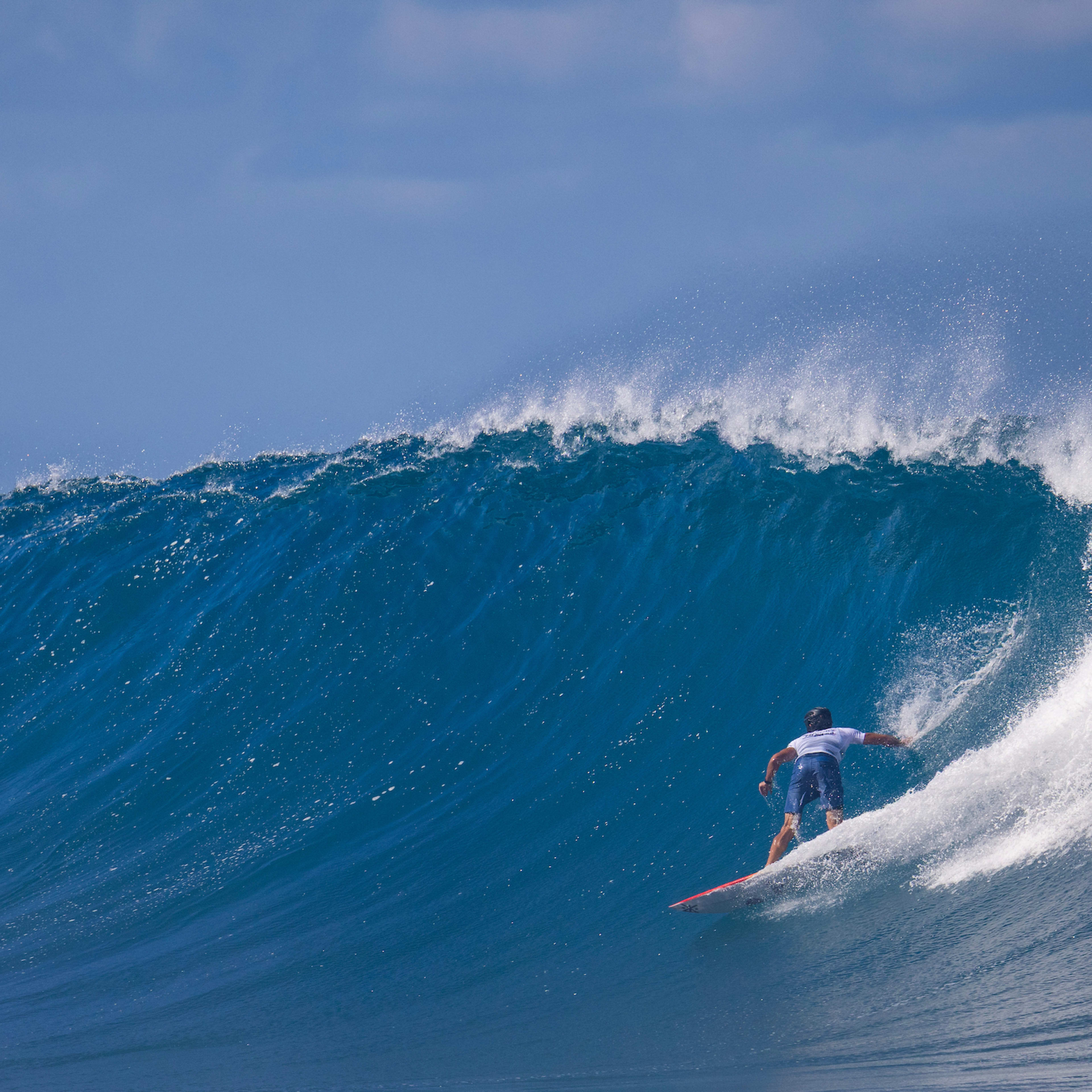 John John Florence’s Competitive Secret Weapon? Fatherhood. - Surfer