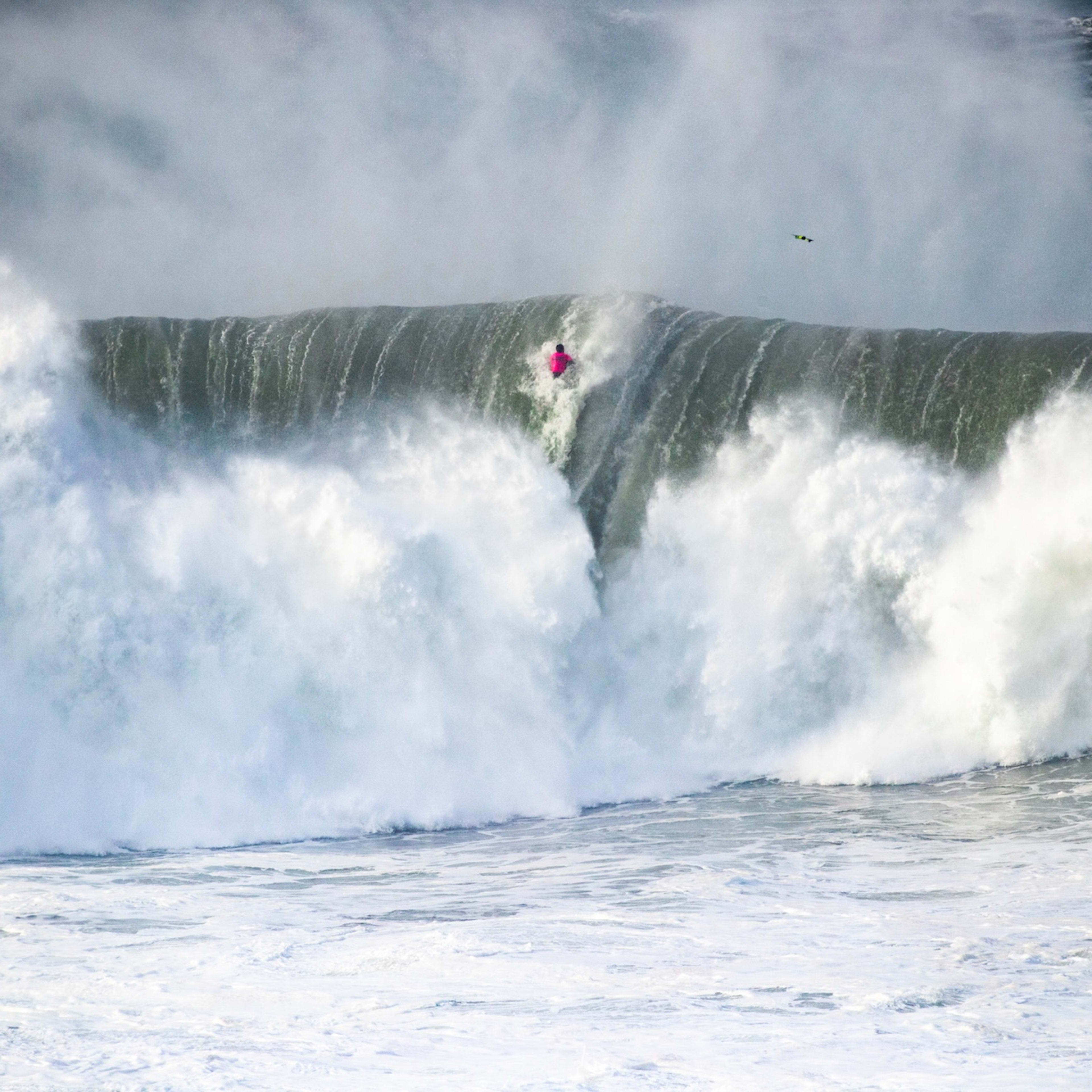 Nazaré 95-Foot Wave Rodrigo Koxa World Surf Record - Surfer