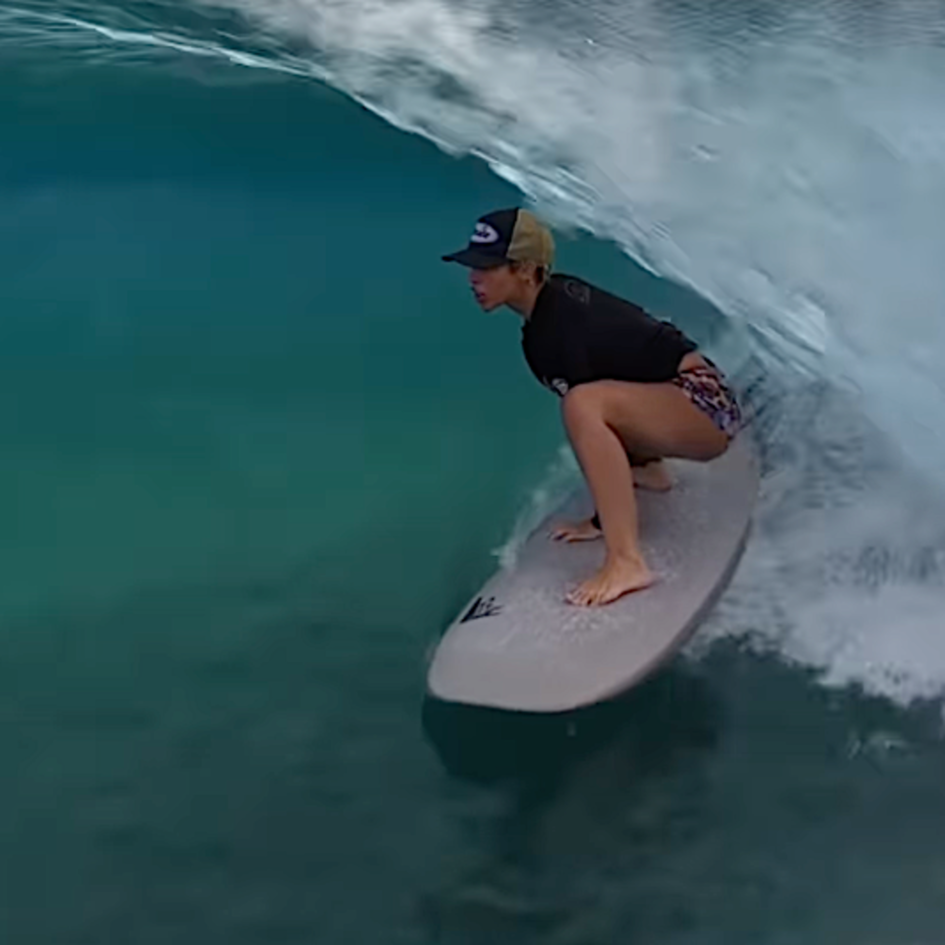 New App Provides North Shore With Info Based on Safety - Surfer