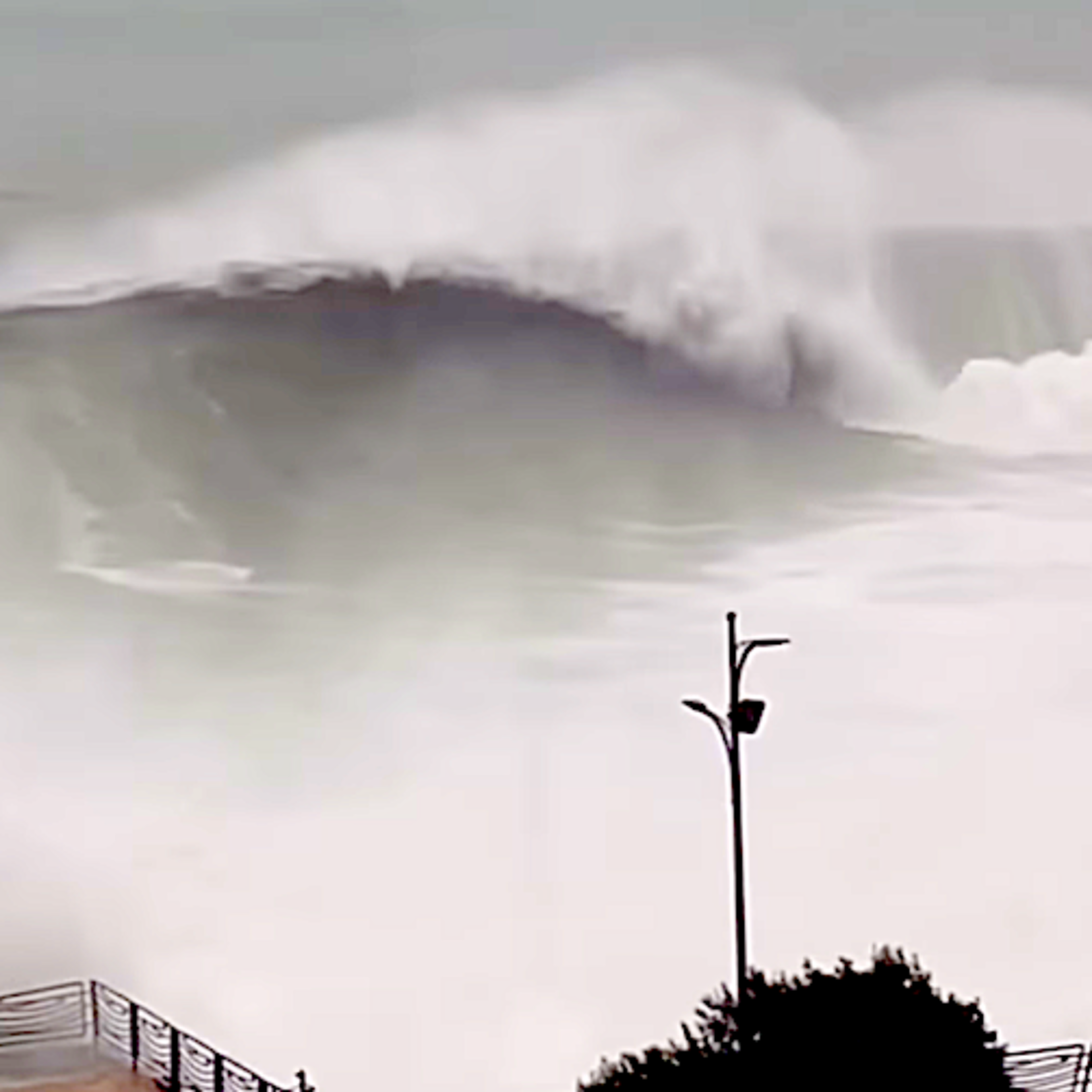 Record Breaking 52-Foot Wave Surges in Mediterranean Sea During Cyclone ...