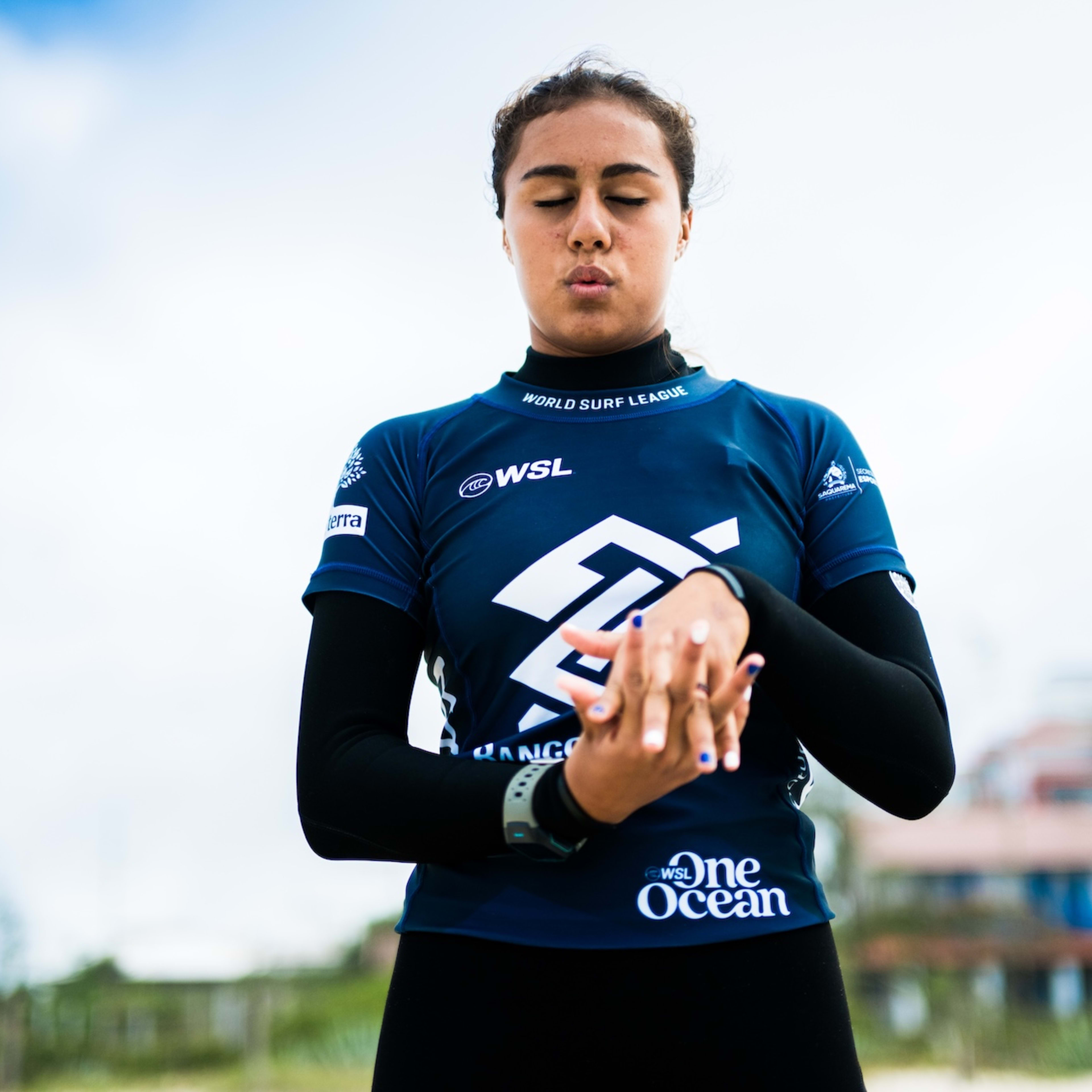 Maverick's 100-Foot Wave and a 23-Year-Old’s Ride to History - Surfer