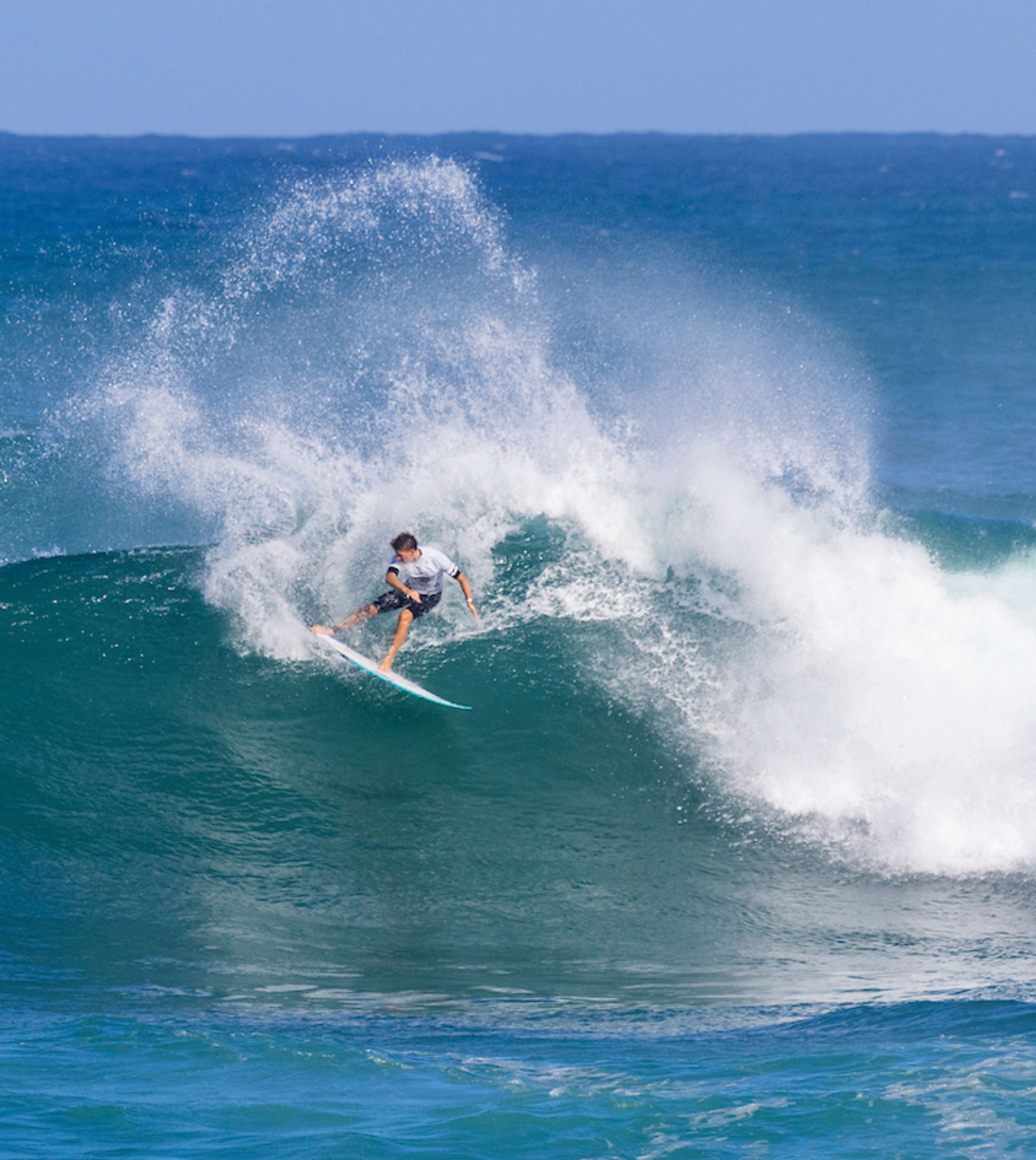 North Shore's Luke Tema Wins The Hawaiian Islands Sunset Pro