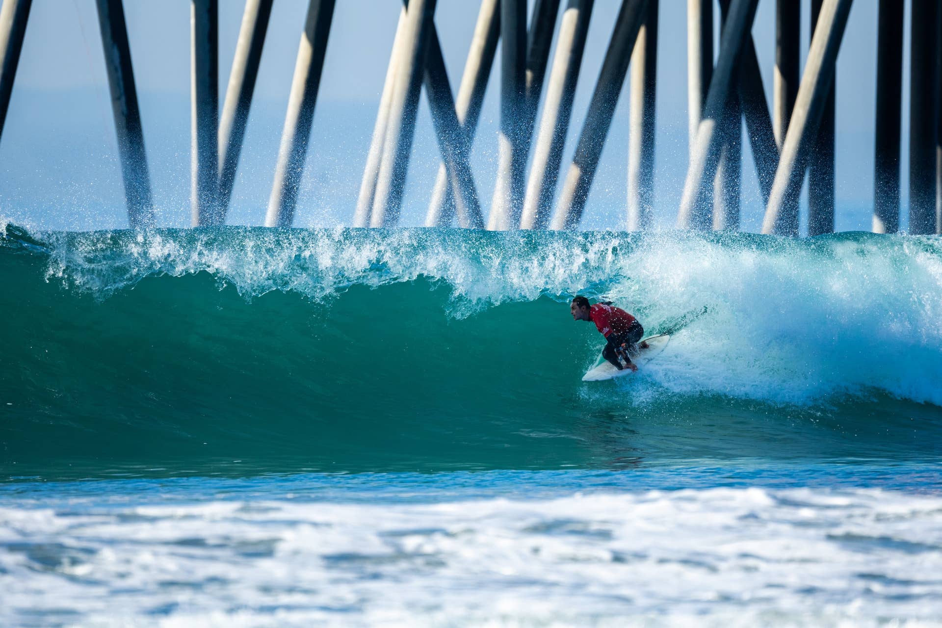 Kirra Pinkerton Wins U.S. Air Force Super Girl Surf Pro