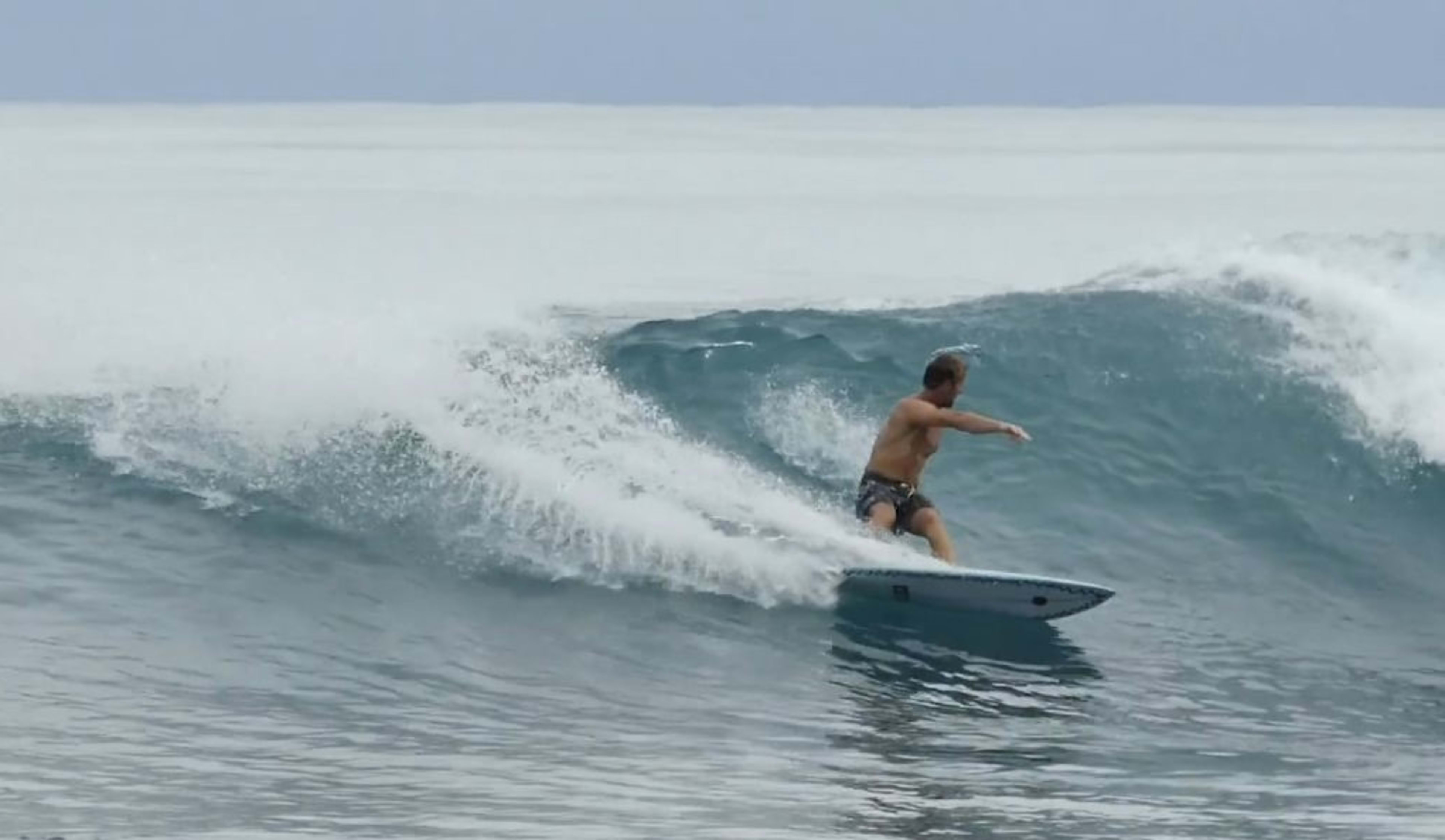 Surfing 201: How To Frontside Cutback Like a Pro