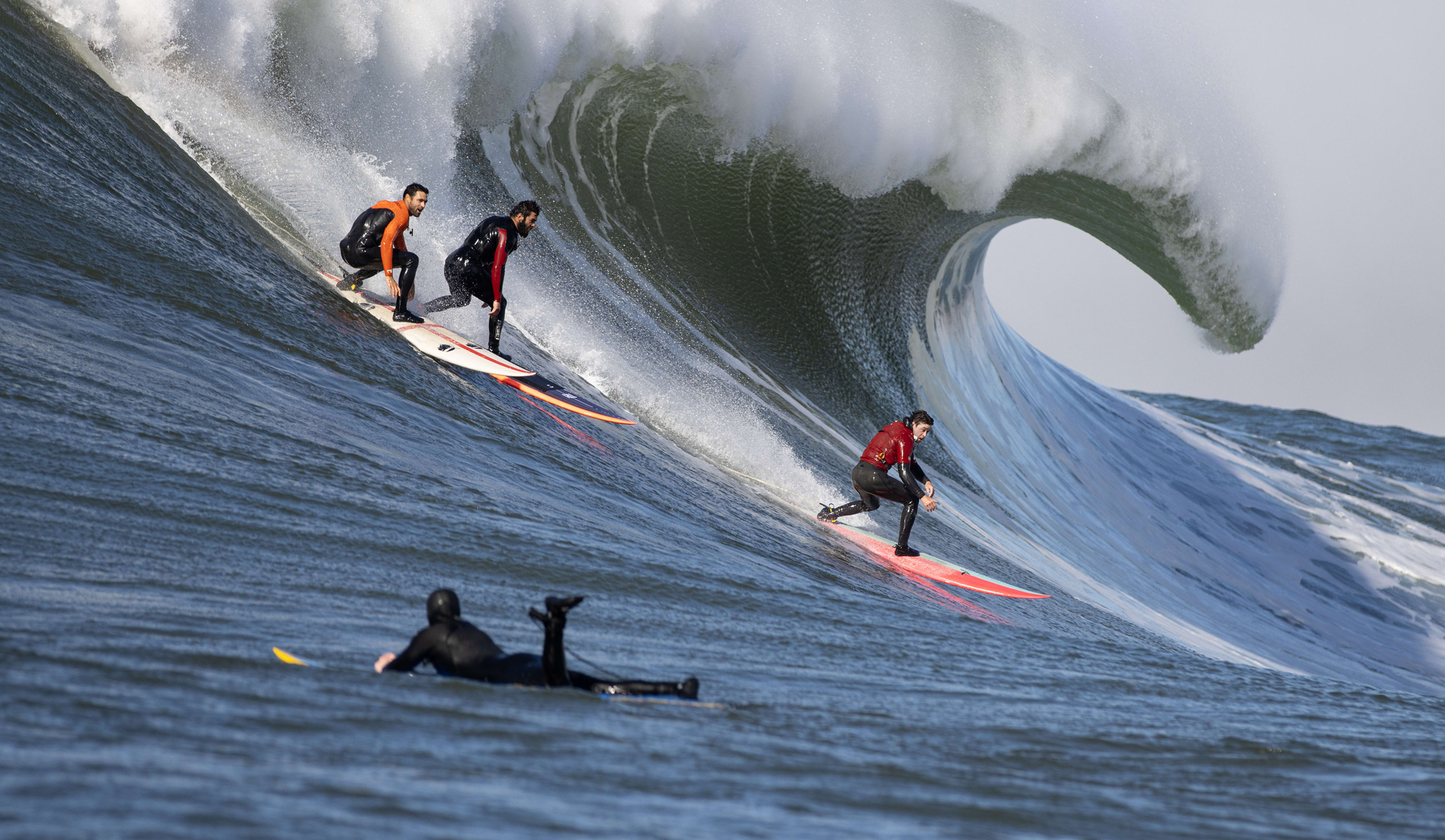 Maverick's Opening Day: Big Rides & a Horrific Knee Injury