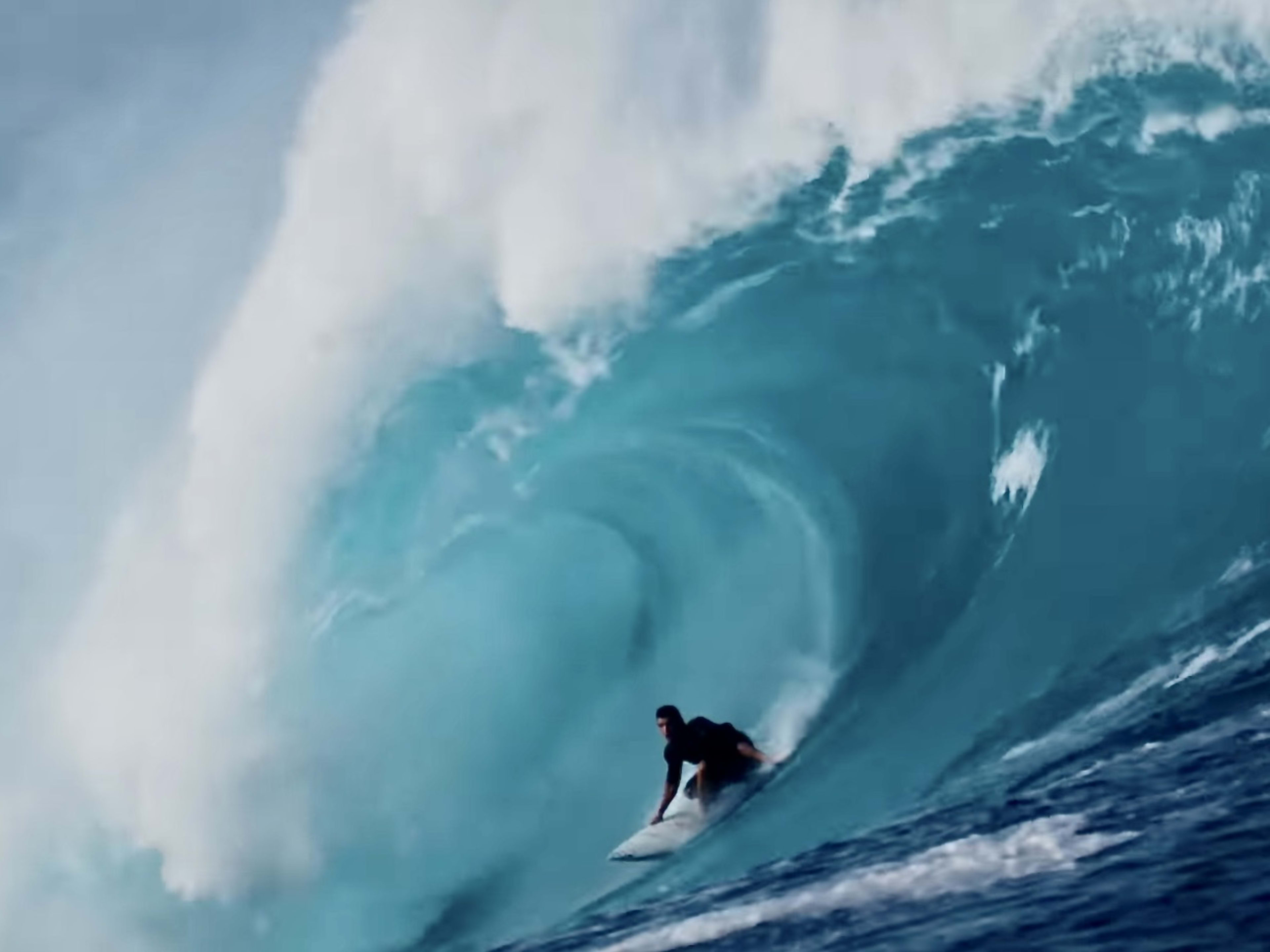 Watch: Jai Glindeman's Carve & Barrel Clinic in "Free Flow" - Surfer