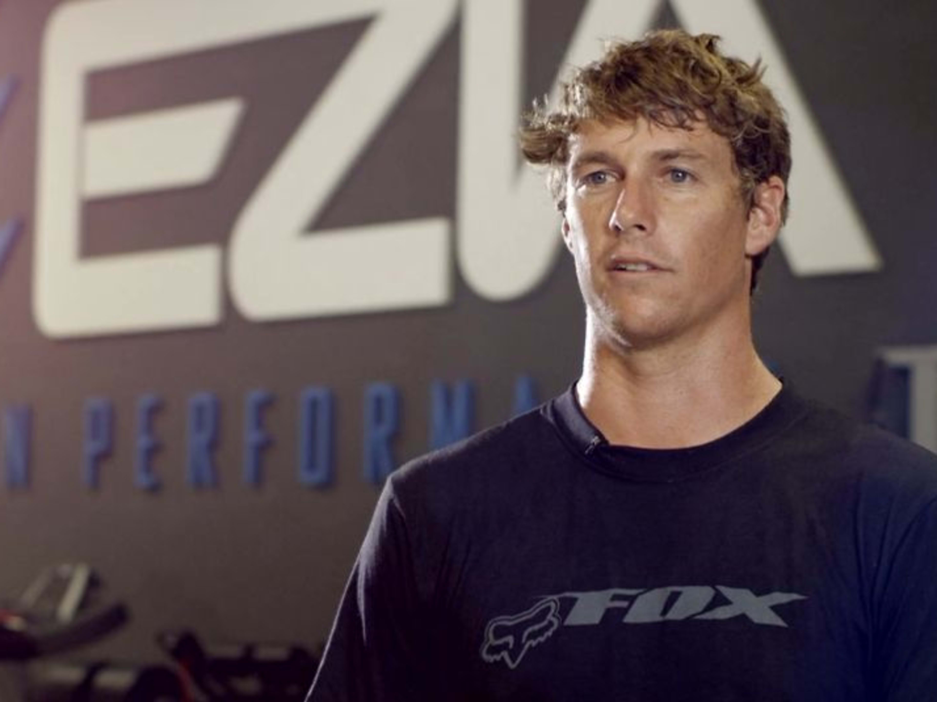 Ian Walsh Trains, Son! - Surfer