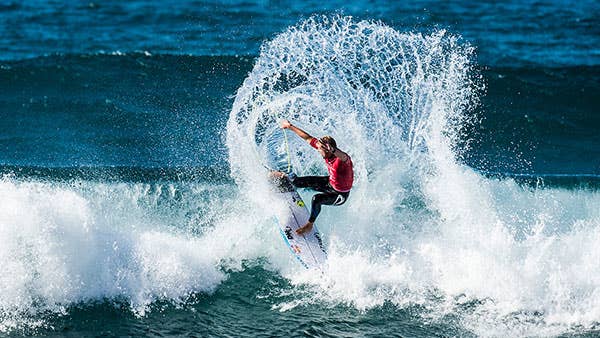 Adam Melling - Surfer